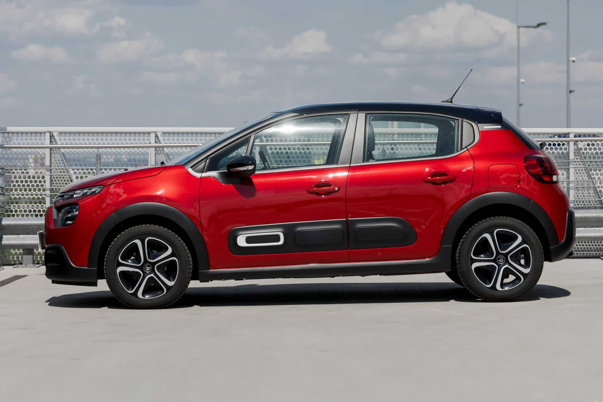 Citroën C3 Shine Rouge Elixir – Hertz Lease