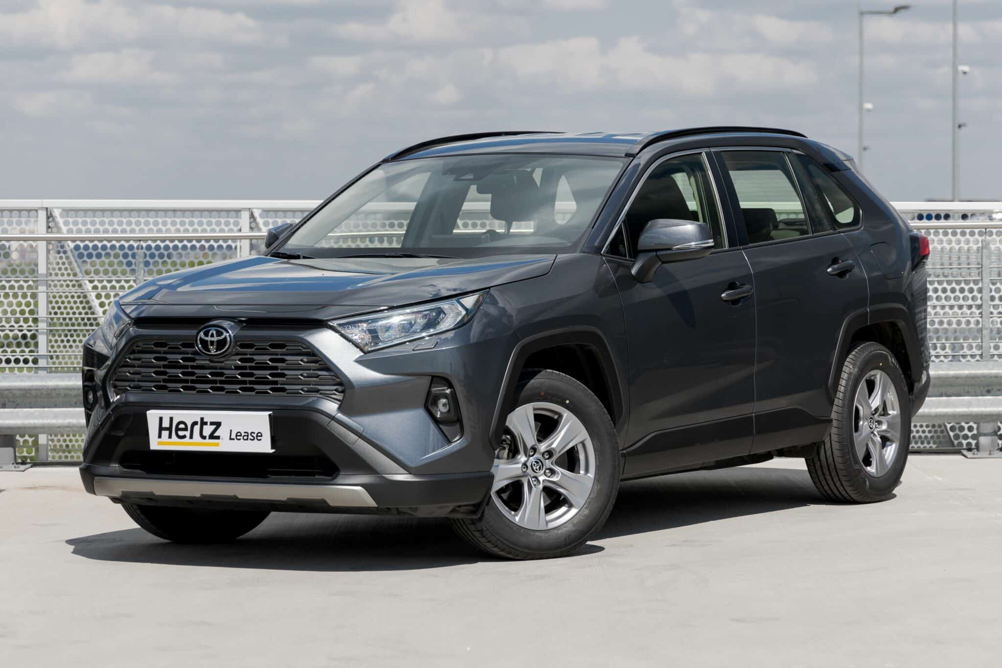 Toyota RAV4 AWD Luxury Metallic Grey – Hertz Lease