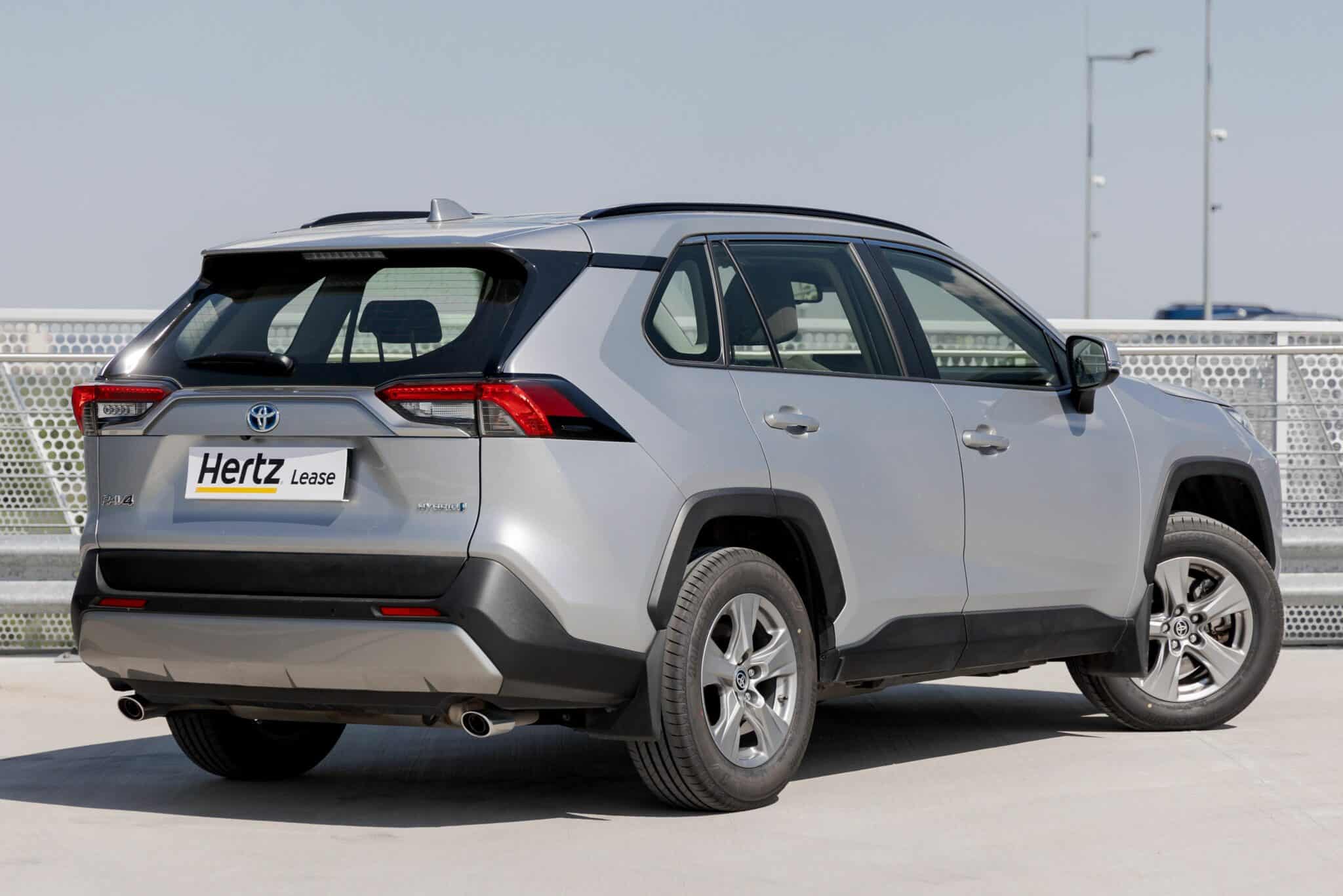 Toyota RAV4 Hybrid Luxury Silver – Hertz Lease